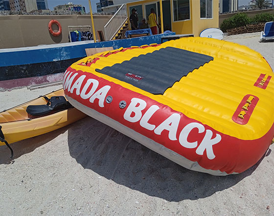 Inflatable sliding donut 4 person’s – Al Bahr Al Azraq